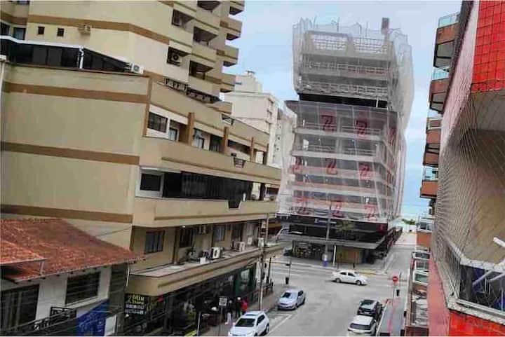 Ape A 180 Metros Do Mar! Great Location! - Itapema