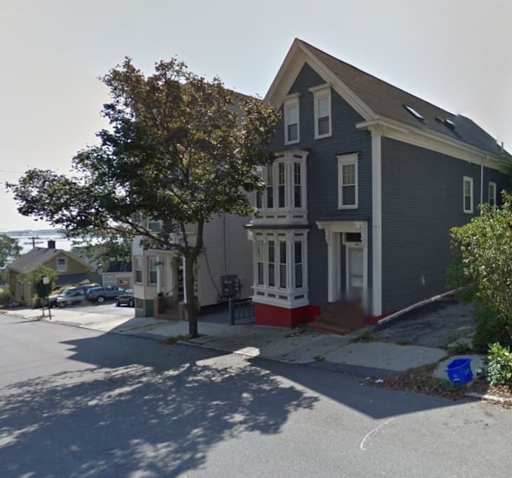 2nd Flr, East End, Deck Views Of The Bay! Dogs Ok! - Portland, ME