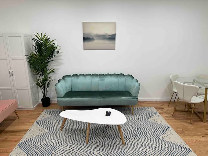 Space In Cozy, Modern Brooklyn Home Unit2 - Brooklyn, NY