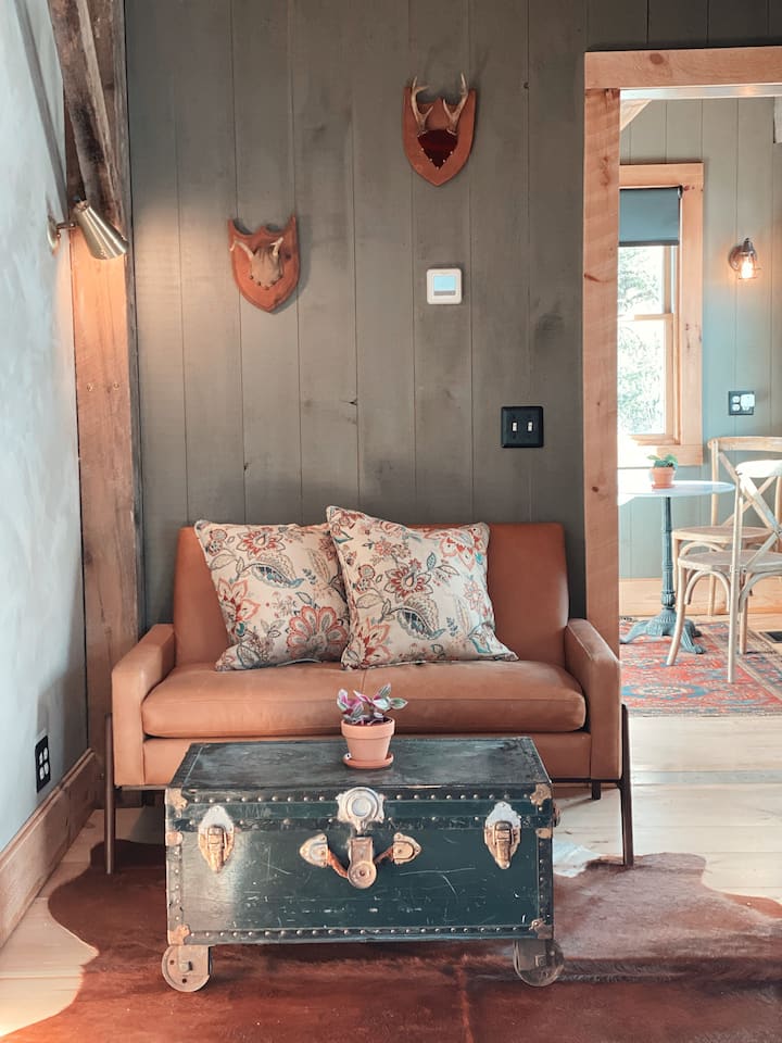 Cabin Suite #2 - Kerhonkson, NY