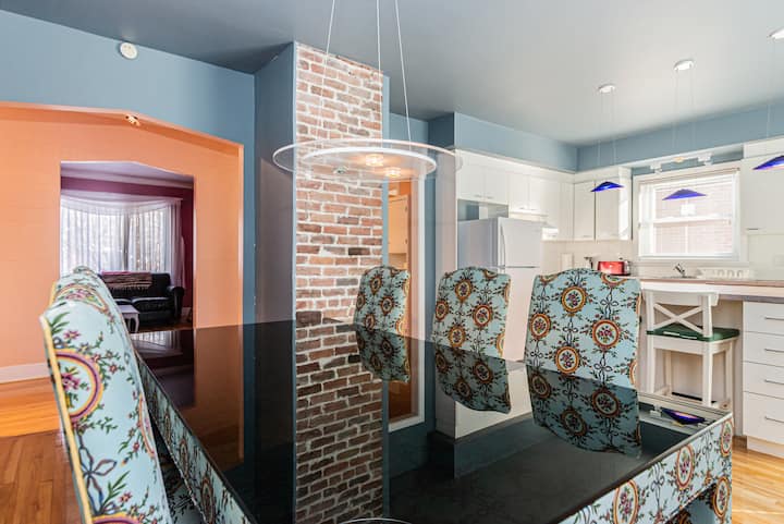 Top Floor Condo @ Metro Jolicoeur - 5uitehart82 - Montreal