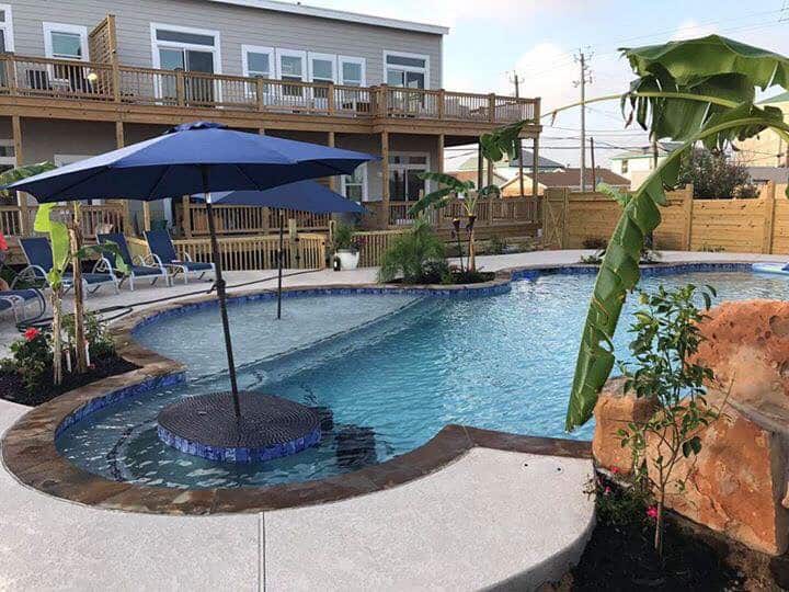 Giph Blue Haven Sleep 2 Deck W/pleasure Pier View - Galveston Island, TX