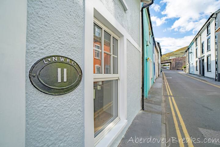 11 Copperhill St | Aberdovey | 3 Bed | Sleeps 8 - Aberdovey