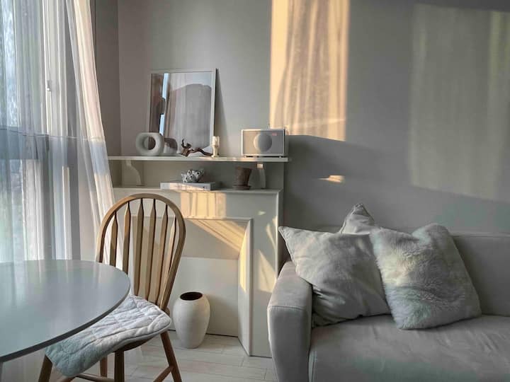 스테이 호사, 편안하고 따뜻한 휴식/중앙로역 1분거리 - Daegu