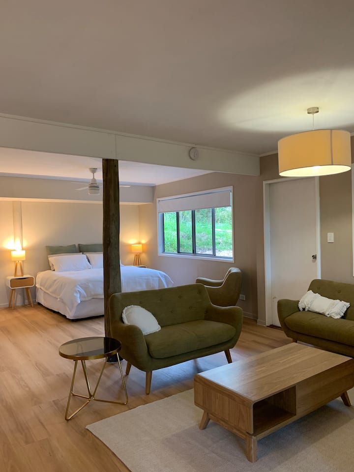 Peaceful Eumundi Haven In The Heart Of Town - Cooroy