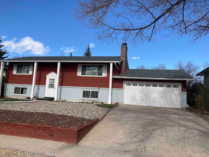 Quiet Apartment With A View!   Str-0944 - Colorado Springs