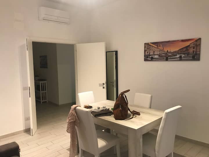 Domus Anna 70 Mq A 2 Km Dal Colosseo - Roma