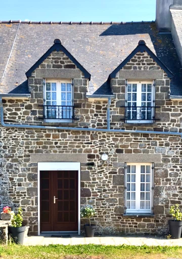 Maison Bord De Mer Entre St Malo/mt St Michel - Cherrueix