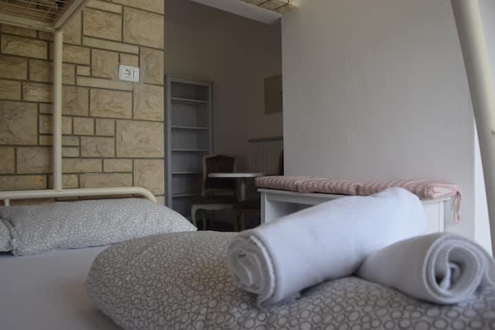 Piran Basic Triple Room With Bathroom - Lucia