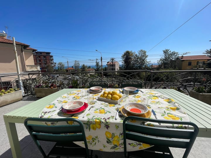 Casa Visconti: 
Bordighera, Vista Mare - Bordighera