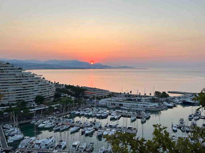 Marina Baie Des Anges - 4 Bedrooms, Big Terrace - Villeneuve-Loubet