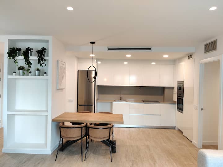 Magnificent Apartment Forum Beach - Sant Adrià de Besòs