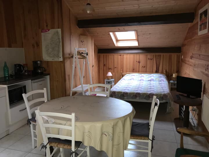 Studio Calme Et Chaleureux - Mont Mézenc