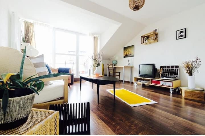 Cozy&sunny 3rooms, Parking, Ac - シュトゥットガルト