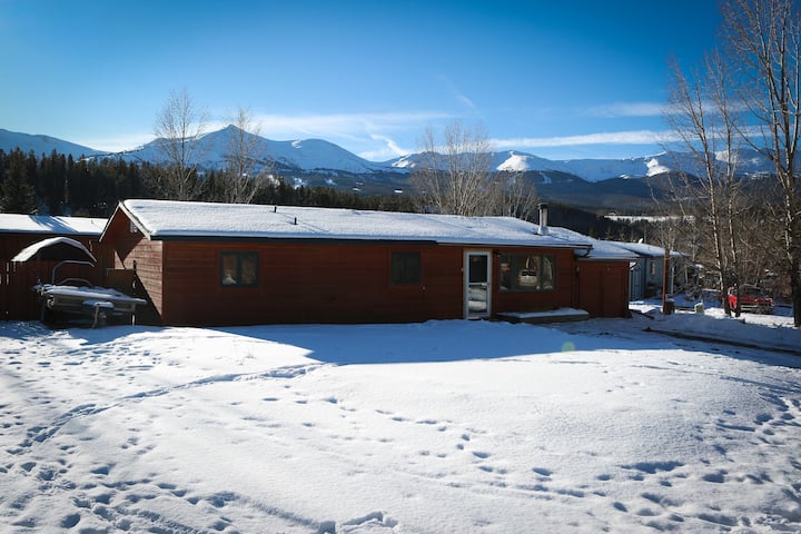 3 Br / 2 Bath, Everything Close, Beautiful Views! - 브레켄리지