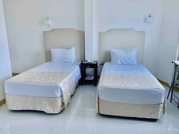 Rooms 302 & 303-the House Of The Way (Thotw) - Roxas City