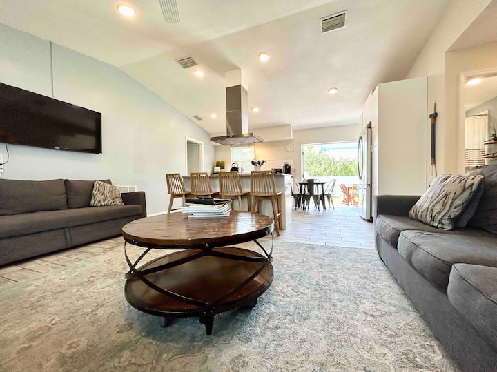 Central St Pete: Beach, Downtown & Rays - St. Petersburg, FL