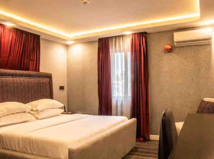 Safis Executive Room, Maitama - Abuja