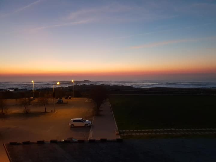 Quaint Portuguese Sea Side Appartment - Mindelo