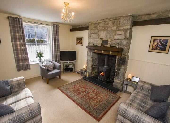 Auld Smiddy Cottage, Pitlochry - Blair Atholl