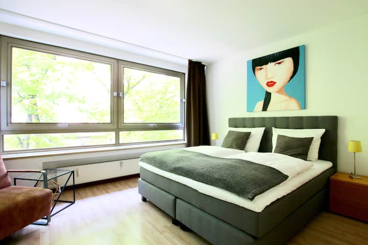 Nice Apartment Right In The "Südstadt" - Cologne
