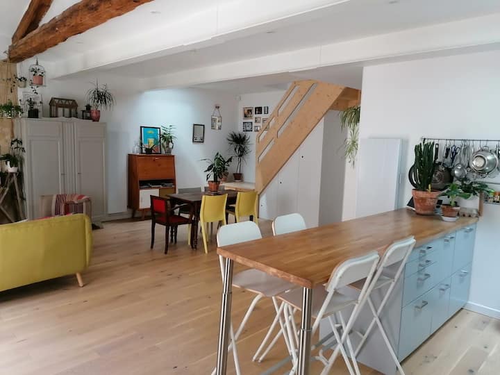 Appartement De Charme Sainte Croix + Parking - Bordeaux