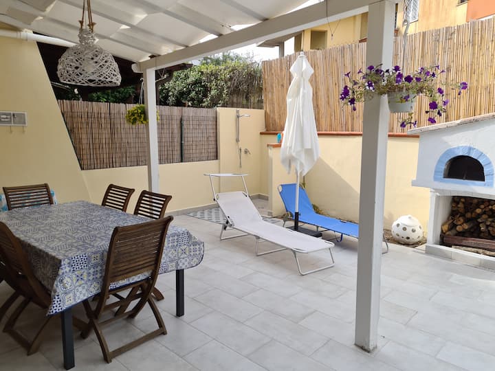 Villetta Schiera Sabaudia Centro - Sabaudia