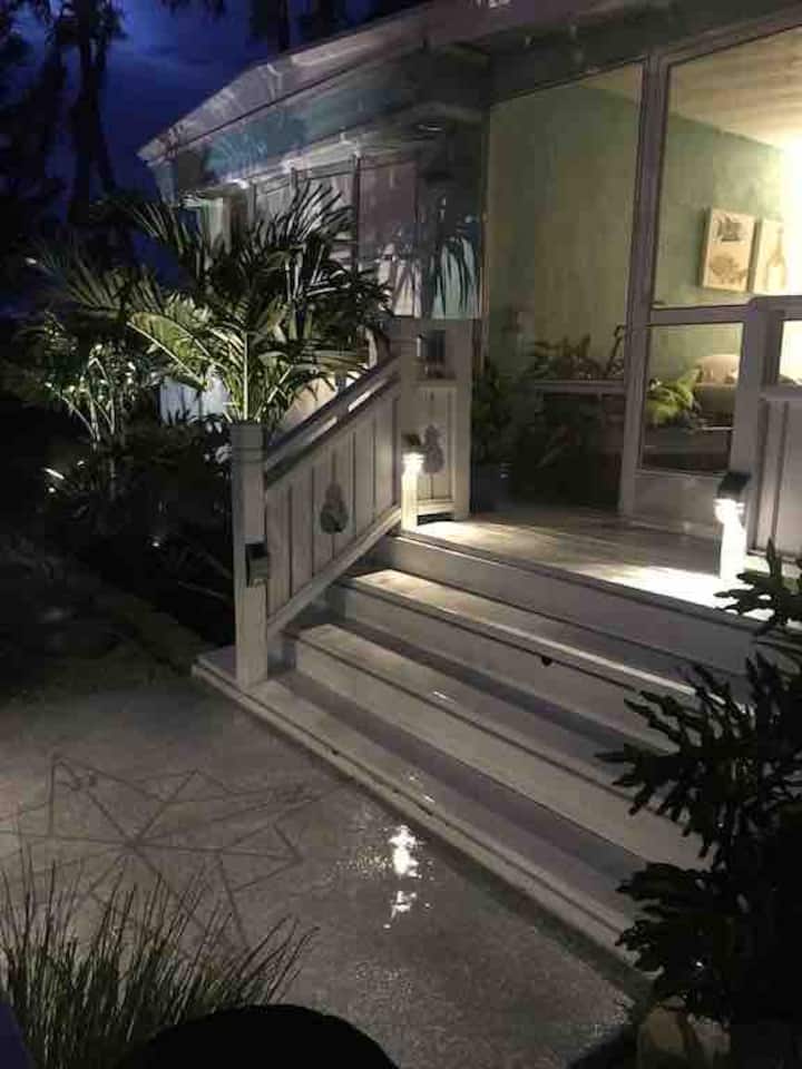 Dec 2019 & Apr 2020 Verfügbar-pineapple House Waterfront-beach Access-kayak - Key Largo, FL