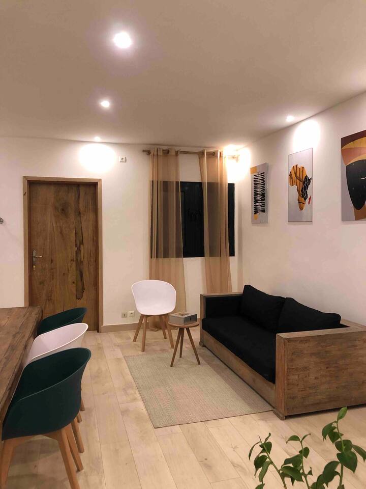 Charmant Appartement à Deux Pas De La Plage - Dakar