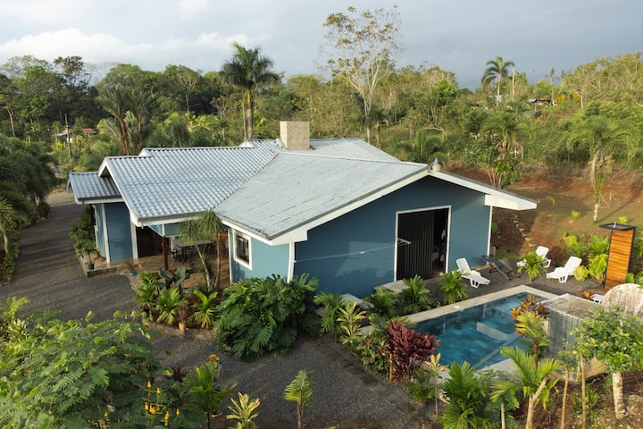 Casa Azul, La Granja - Costa Rica