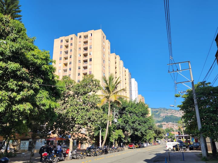 Hermoso Apt Comfortable Y Tranquilo - Medellín