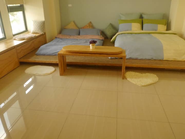 梅宿一森青【嘉縣民宿273】2f嵐芸4人房/環保入住（無早餐.自備毛巾浴巾.牙膏牙刷） - 虎尾鎮