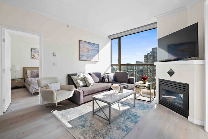 Beautiful Condo Heart Of Downtown +Free Parking - Vancouver