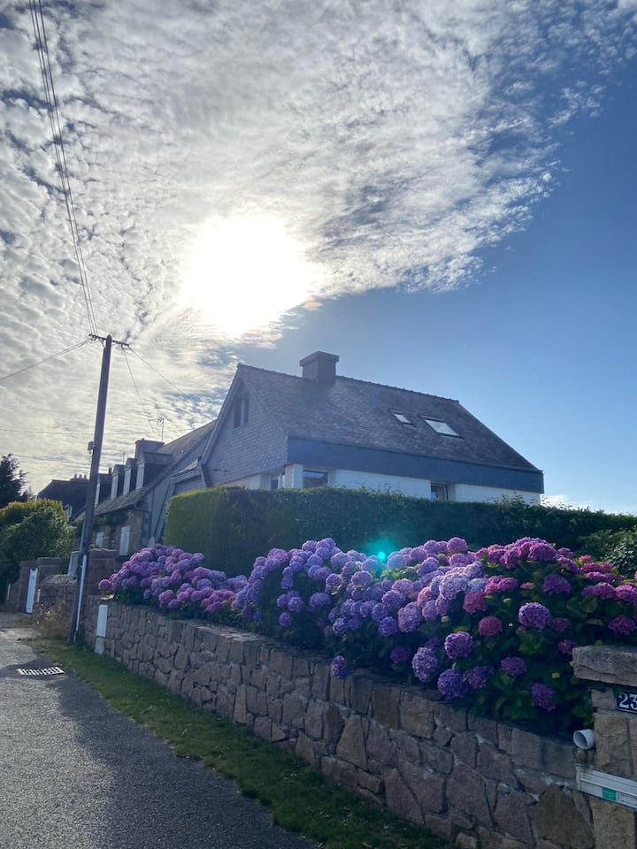 Maison à Perros-guirec Proche Plage 8 Couchages - Perros-Guirec