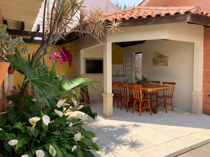 Casa Familiar Com Conforto E Proximidade Ao Mar - Tramandaí
