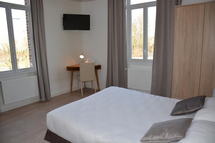 La Coulée Douce - Le 22 (2 éToiles à Amiens) - Amiens