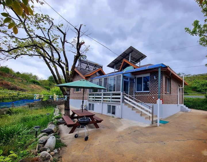 주문진시골주택민박,하루1팀독채,바다5분,마당,숯불바베큐,촌캉스.독채펜션 - 주문진읍