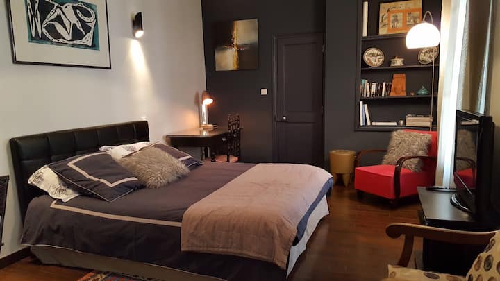 Joli Studio Climatisé Et Sa Grande Terrasse - Nîmes