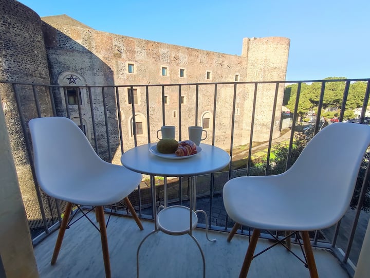 Bright Apartment In The Heart Of Catania-quarters3 - Catania