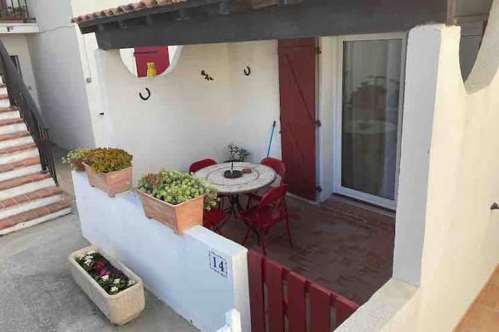 Maisonnette Chaleureuse à 5minutes De La Plage - Saintes-Maries-de-la-Mer