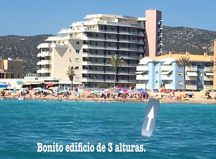 Primera Línea De Playa,aparcamiento, Aire Acondic. - Peñíscola
