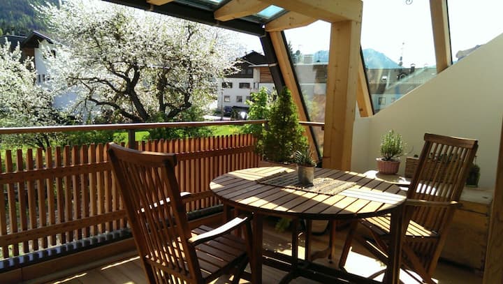 Modernes Appartement, Mit Sonniger Terrasse - Dobbiaco