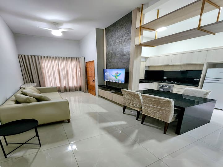 Casa Elegante Ar Nos 3 Quartos Prox Gleba E Uel - Londrina