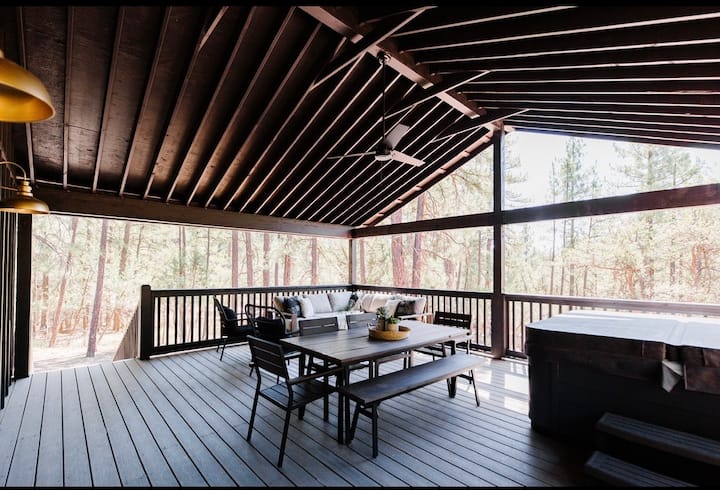 Cozy Pine Cabin Retreat | Hot Tub + Large Deck - Pine, AZ