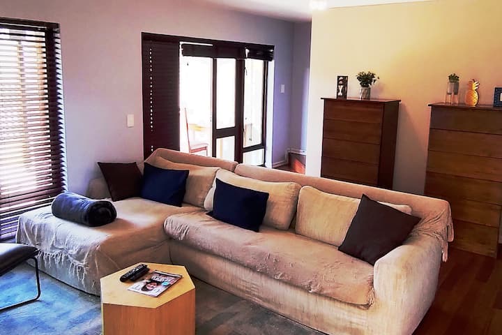 Backup Power Home Away From Home.2 Bedroom/2 Bath - Midrand