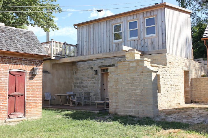 The Stonewerks At Schroeder Hill - Hermann, MO