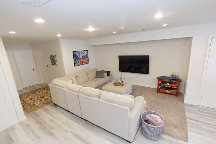 Private Entire Floor W/ Bathroom Bushwick/bedstuy - New York City