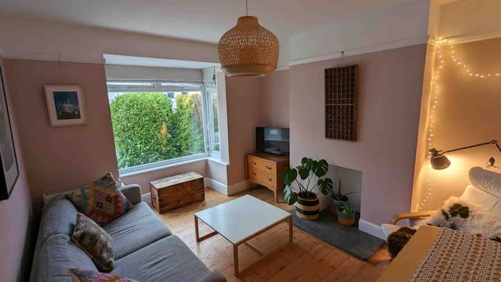 Bright And Airy Double Bedroom Home In Falmouth. - Falmouth