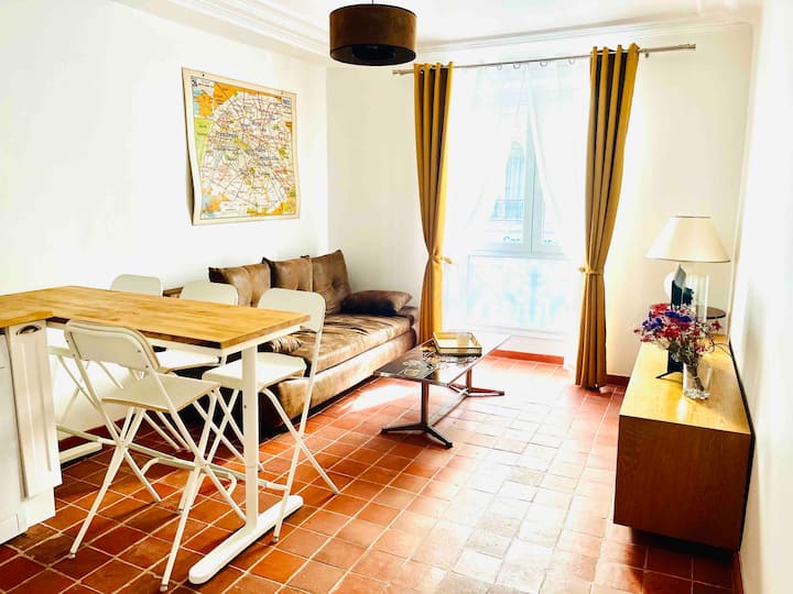 Entre Montmartre Et Champs ÉLysées - Paris Expo - Porte de Versailles