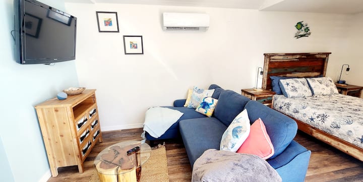 The Little House - Indian Rocks Beach, FL